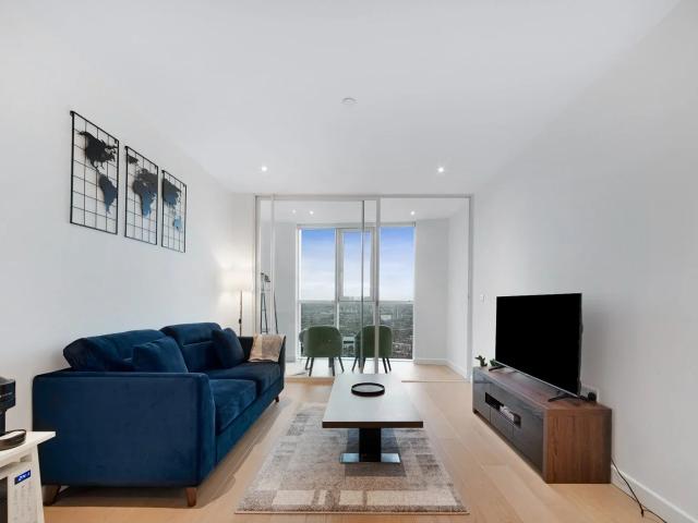 Apartment at Wyvil Road, Greater London
