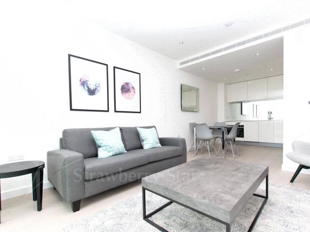 Apartment at Wyvil Road, Greater London