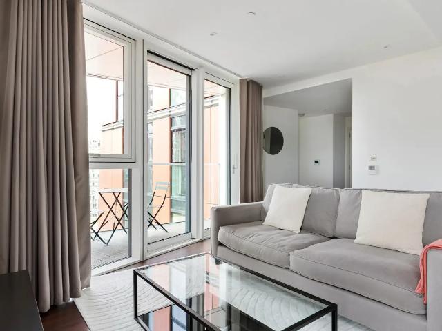 Apartment at Wyvil Road, Greater London