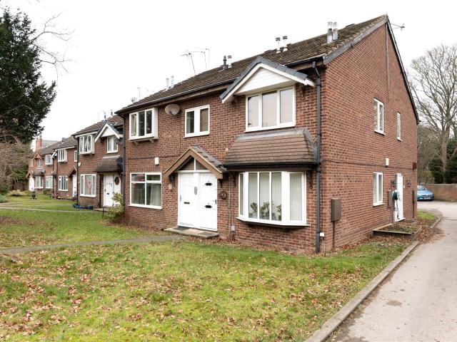Apartment at Wycliffe Drive, Leeds