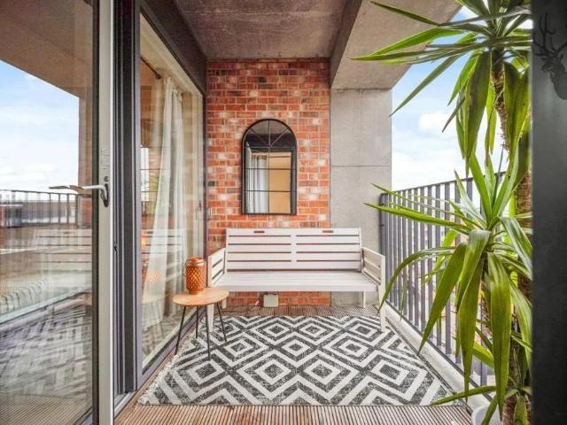 Apartment at Wyke Road, Greater London