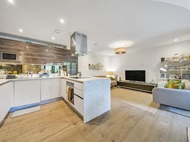 Apartment at Wymond Street, Greater London