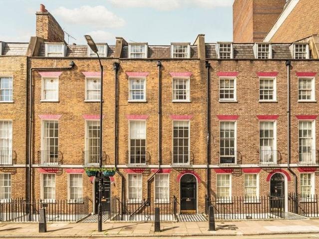 Apartment at Wyndham Street, City of Westminster