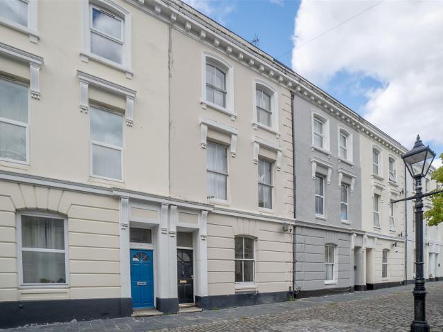 Apartment at Wyndham Street West, Plymouth