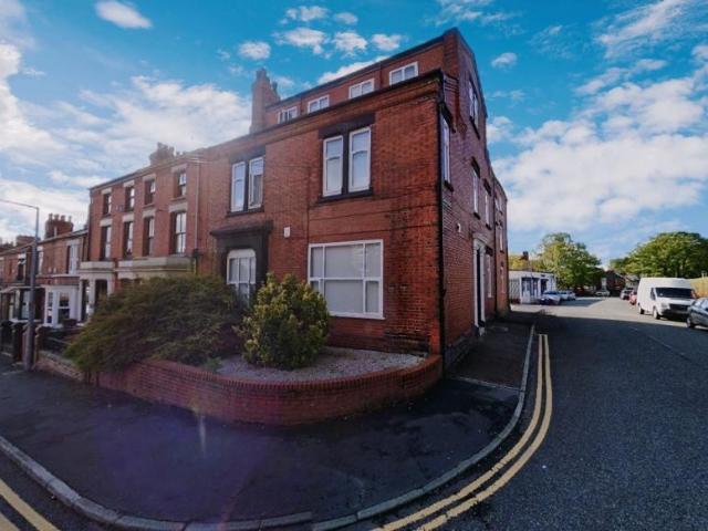 Apartment at Wynne Road, St Helens