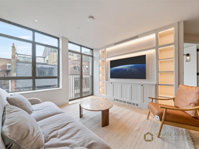 Apartment at Tottenham Mews, Greater London