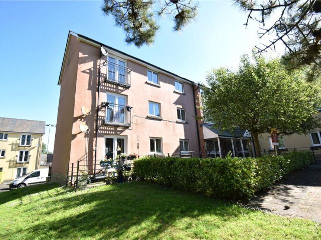 Apartment at Tovey Crescent, Plymouth