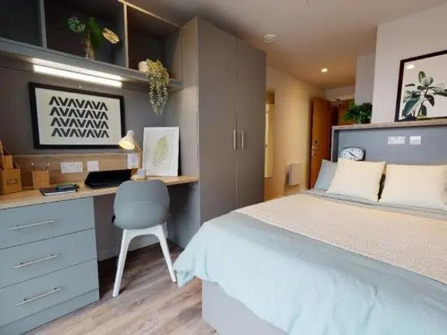 Apartment at Tower House Street, Leeds
