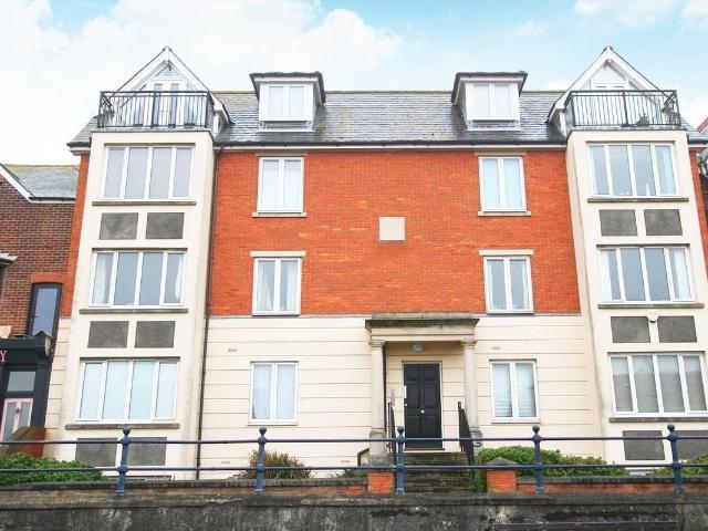 Apartment at Tower Parade, Canterbury