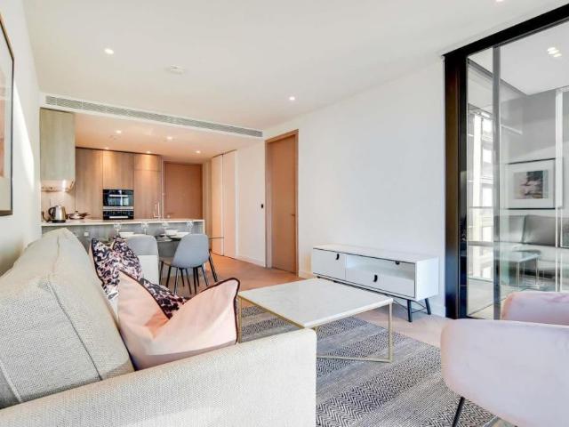 Apartment at Tower Place, Chelsham and Farleigh