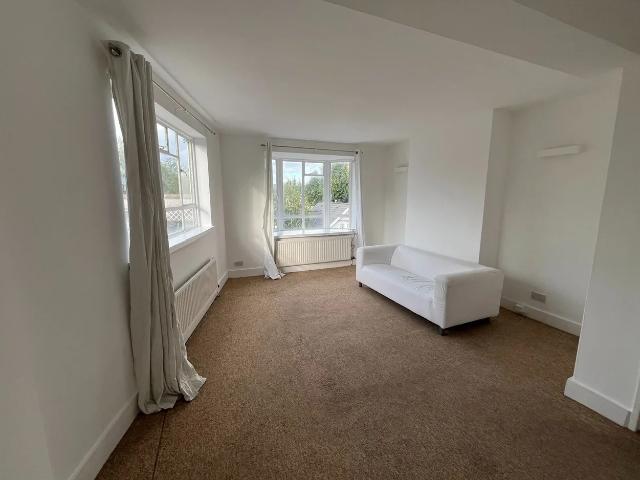 Apartment at Tower Road, Greater London