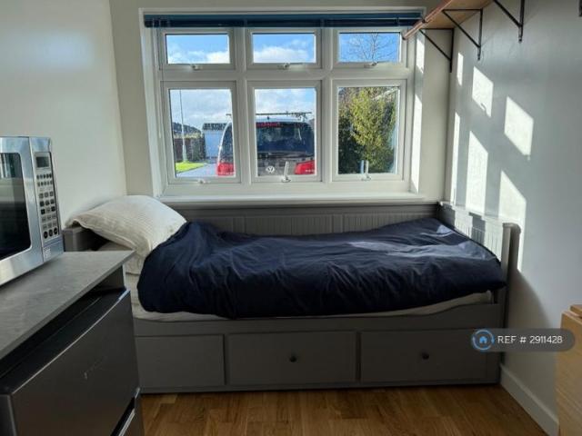 Apartment at Tower Road, Portishead