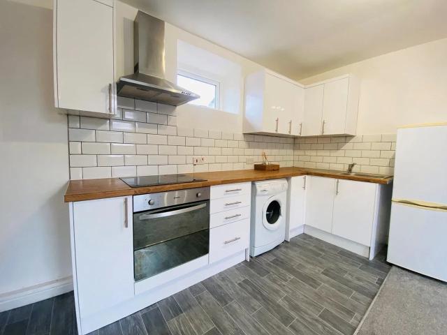 Apartment at Town Street, Leeds