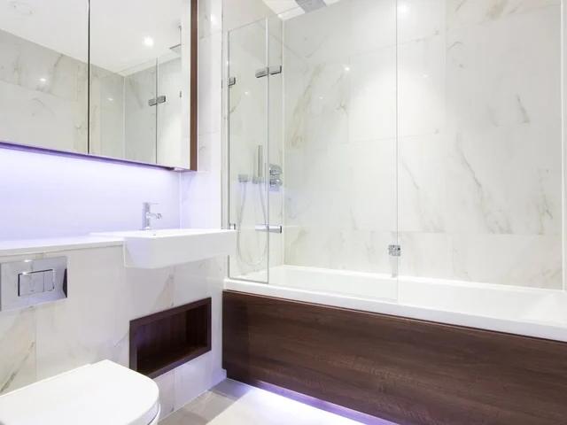 Apartment at Townmead Road, Greater London