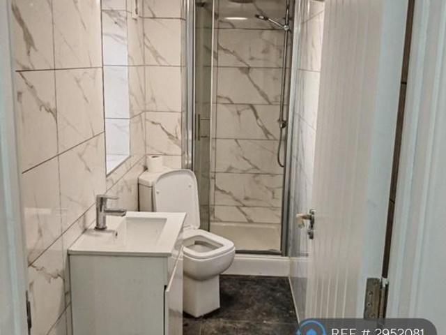 Apartment at Tomkinson Road, Nuneaton and Bedworth