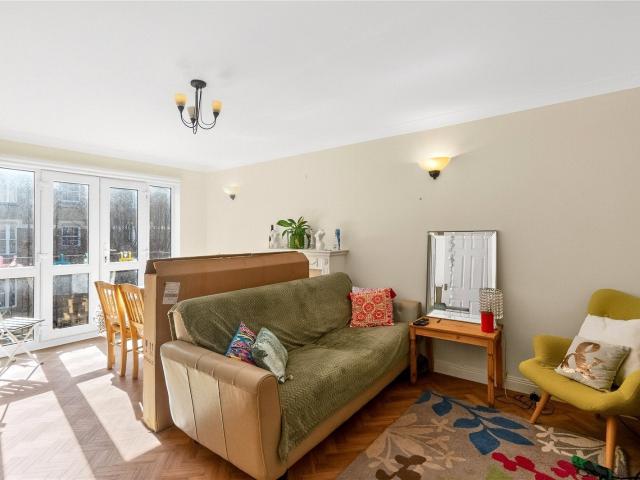 Apartment at Tooley Street, Greater London