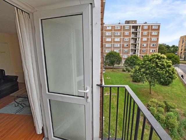 Apartment at Tooley Street, Greater London
