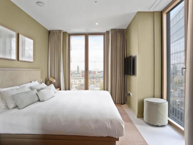 Apartment at Tooley Street, Greater London