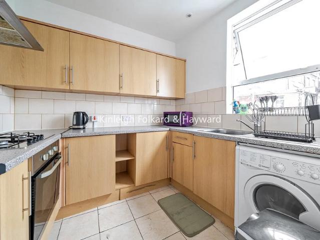 Apartment at Tooting High Street, Greater London