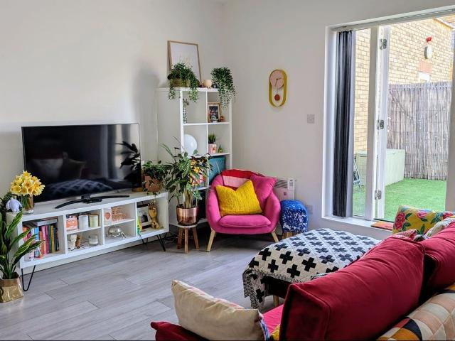 Apartment at Tooting High Street, Greater London