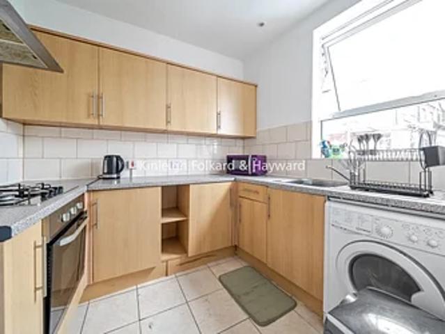 Apartment at Tooting High Street, Greater London