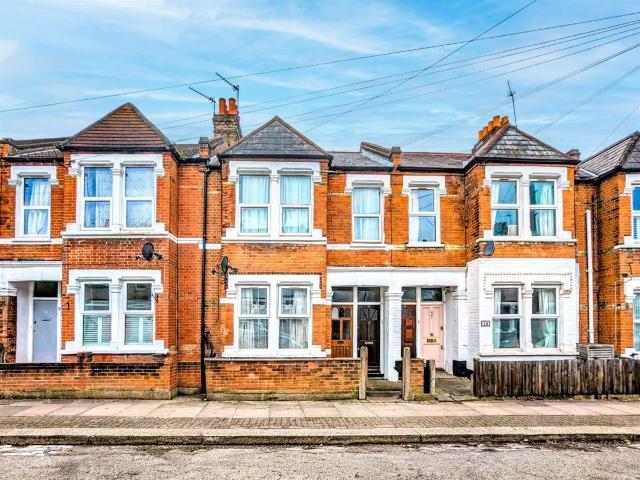 Apartment at Tooting High Street, Greater London