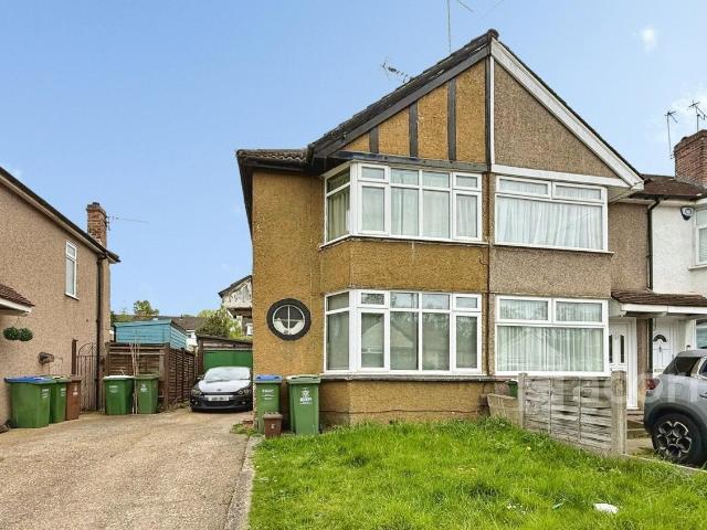 House at Taunton Close, Greater London
