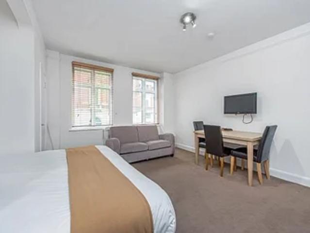 Apartment at Tavistock Square, Greater London