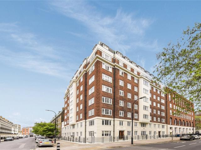 Apartment at Tavistock Square, Greater London