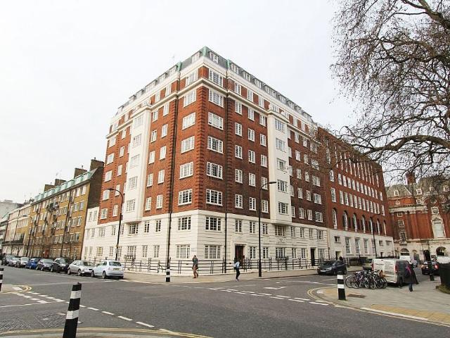 Apartment at Tavistock Square, Greater London