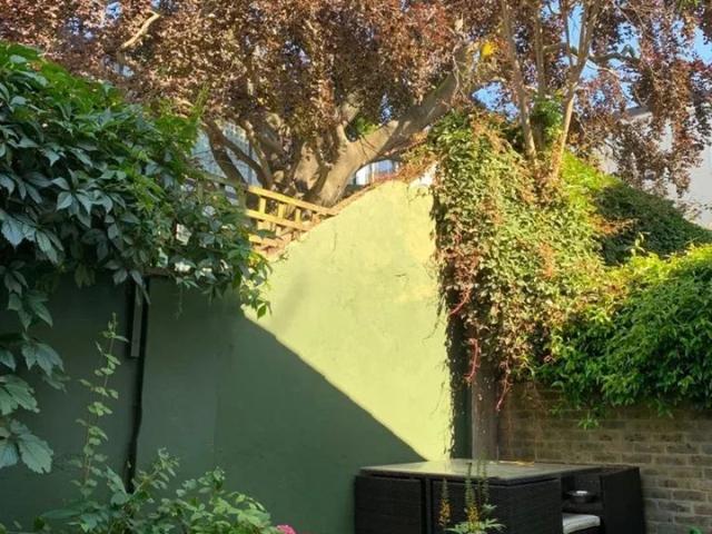 Apartment at Taybridge Road, Greater London