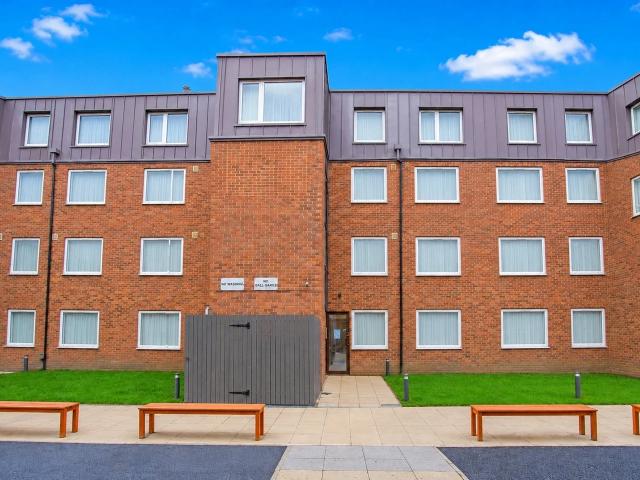 Apartment at Taylor Close, Greater London