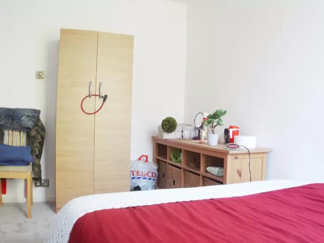 Apartment at Tachbrook Street, City of Westminster