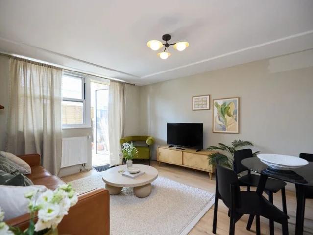 Apartment at Talbot Road, City of Westminster