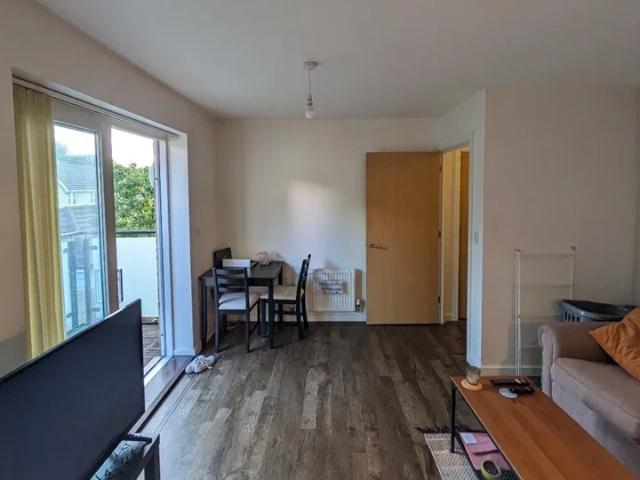 Apartment at Talehangers Close, Greater London
