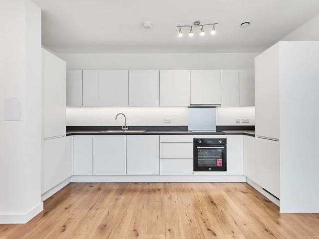 Apartment at Tallow Close, Greater London