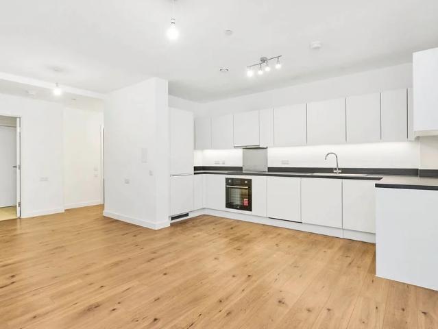 Apartment at Tallow Close, Greater London