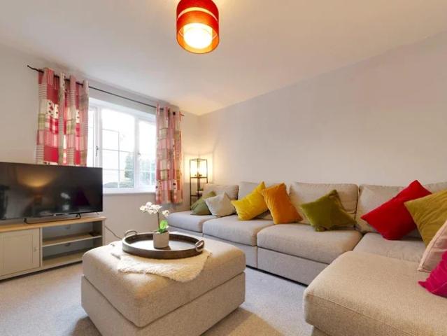 Apartment at Tamarin Gardens, Cambridge