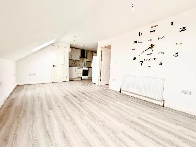 Apartment at Tanfield Avenue, Greater London