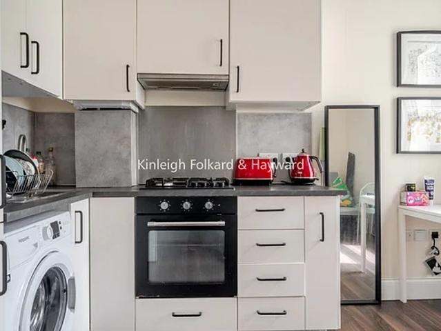 Apartment at Tankerville Road, Greater London