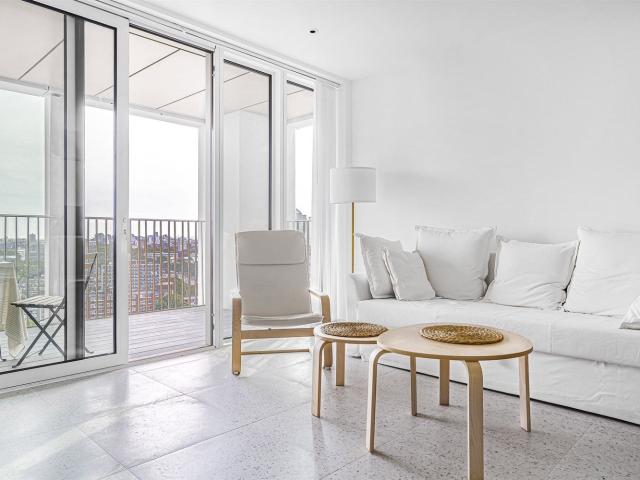 Apartment at Tapestry Way, Greater London