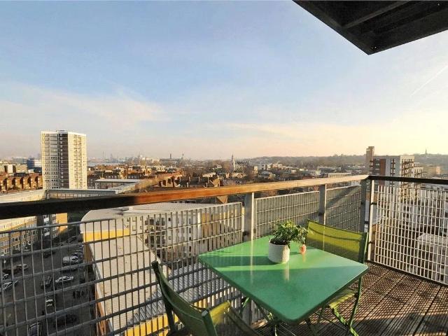Apartment at Tarves Way, Greater London