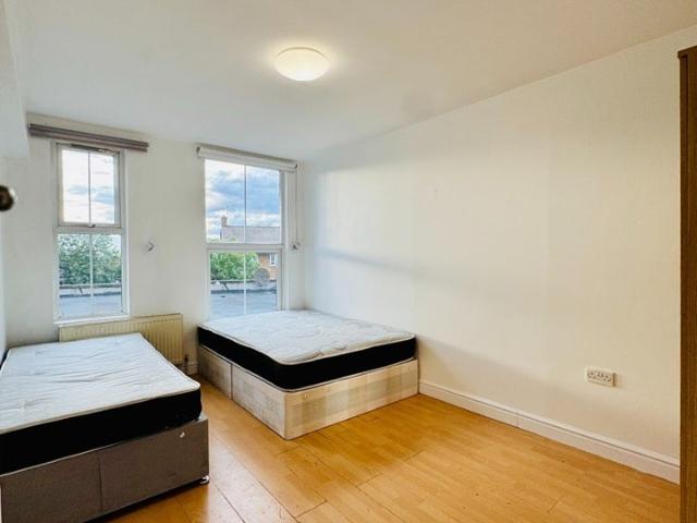 Apartment at Telegraph Passage, Greater London
