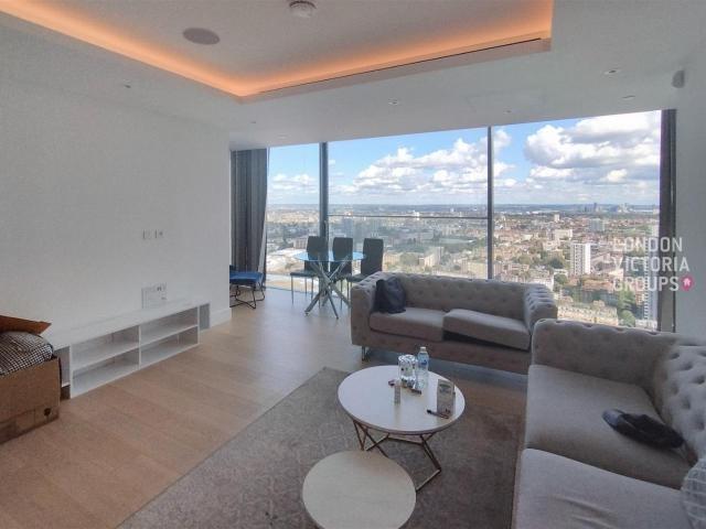 Apartment at Temple Place, London