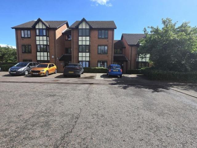 Apartment at Tenterden Crescent, Milton Keynes