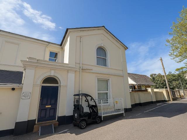 Apartment at Thurlow Road, Torquay
