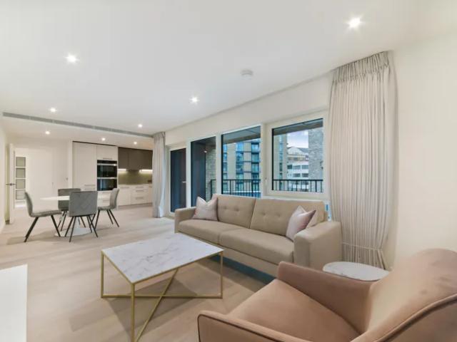 Apartment at Thurstan Street, Greater London