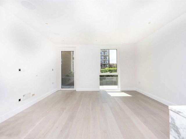Apartment at Thurstan Street, Greater London