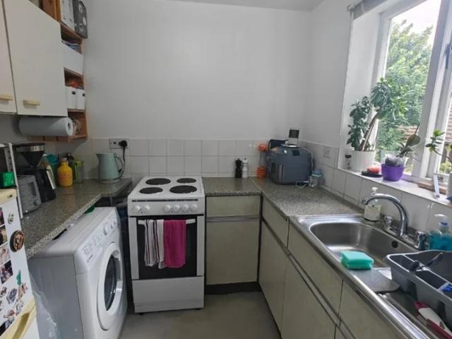 Apartment at Thant Close, Greater London