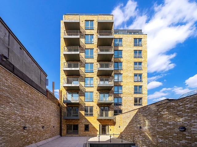 Apartment at The Mall, Greater London